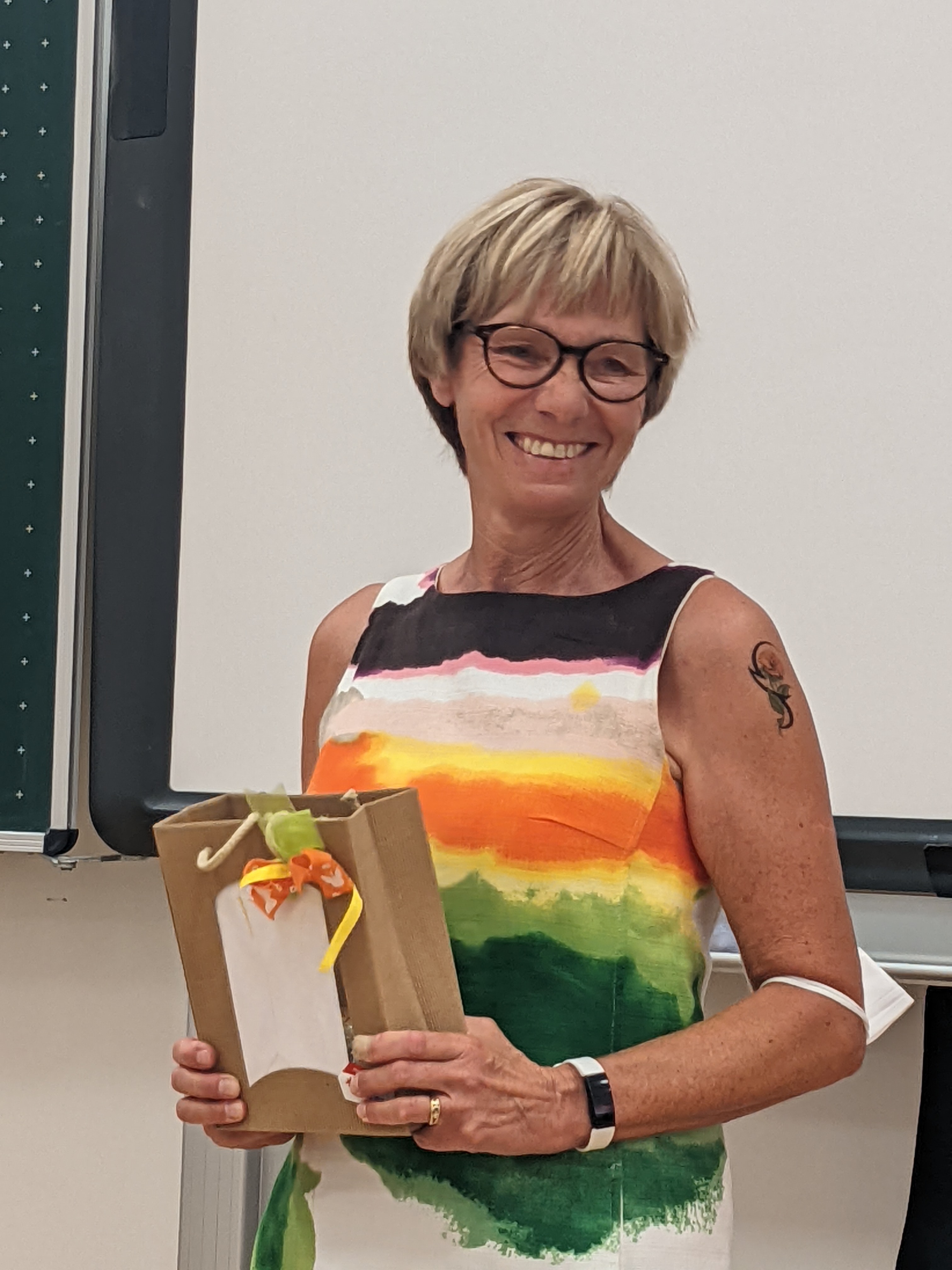 Vom Steno-Bleistift zum Tablet-Stift - unsere Kollegin Alwine Liebhard ...